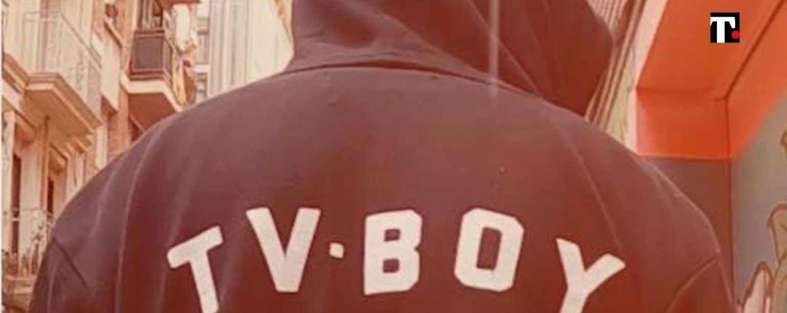 Chi è Tvboy, opere e murales tra i più importanti street artist ...