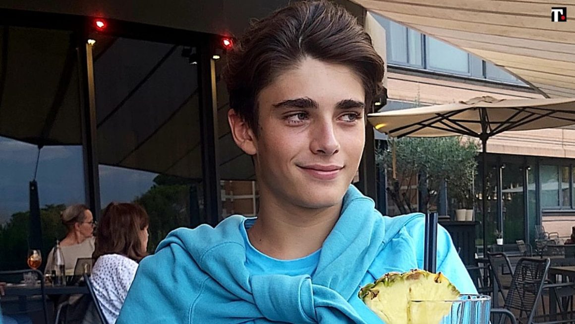 Andrea Arru, chi è: vita privata, età, Instagram e film del giovane ...